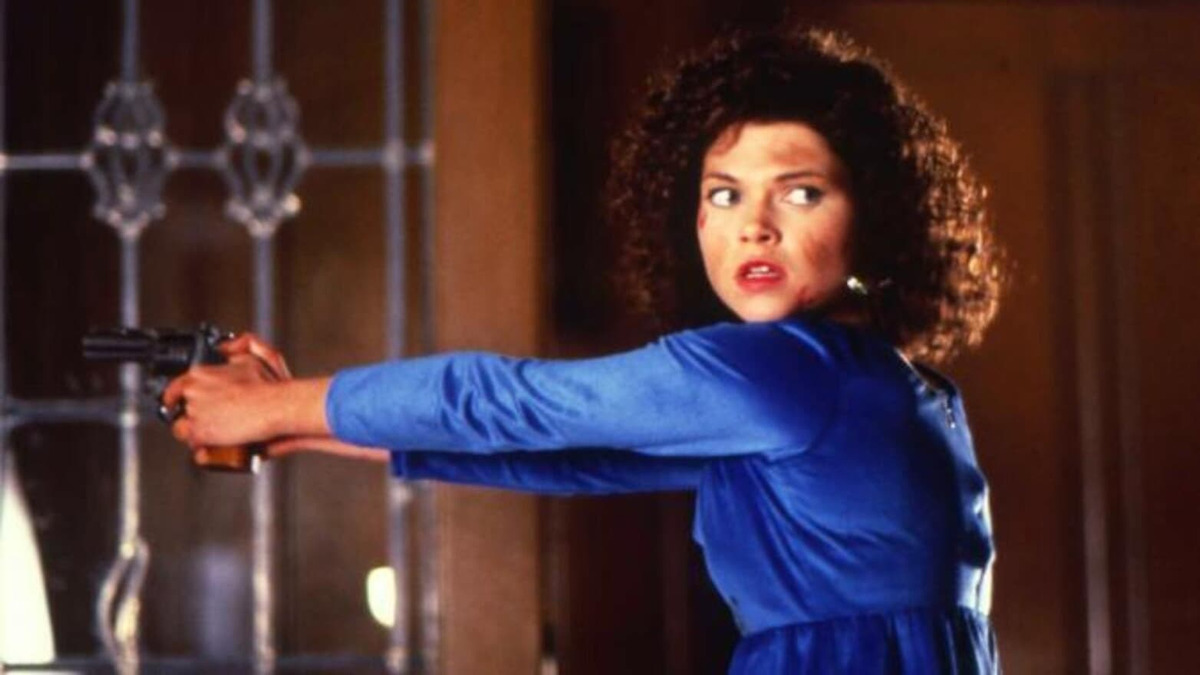 Prom Night IV: Deliver Us from Evil’ review by Elise ♈☠🗡🧿 • Letterboxd