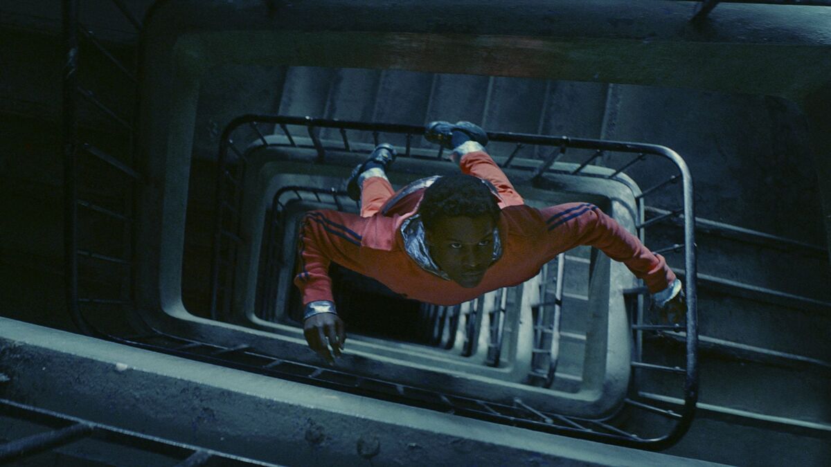 ‎Gagarine (2020) directed by Fanny Liatard, Jérémy Trouilh • Reviews ...