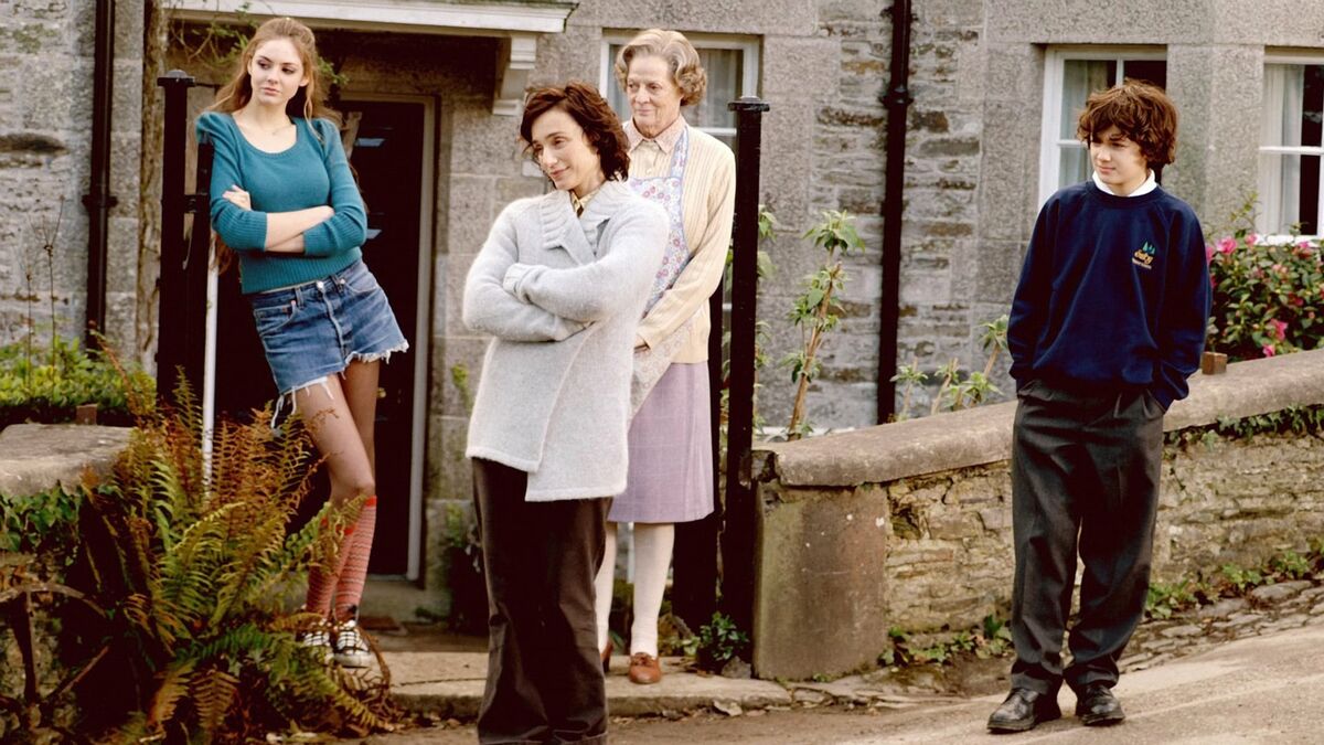 ‎Keeping Mum (2005) directed by Niall Johnson • Reviews, film + cast ...