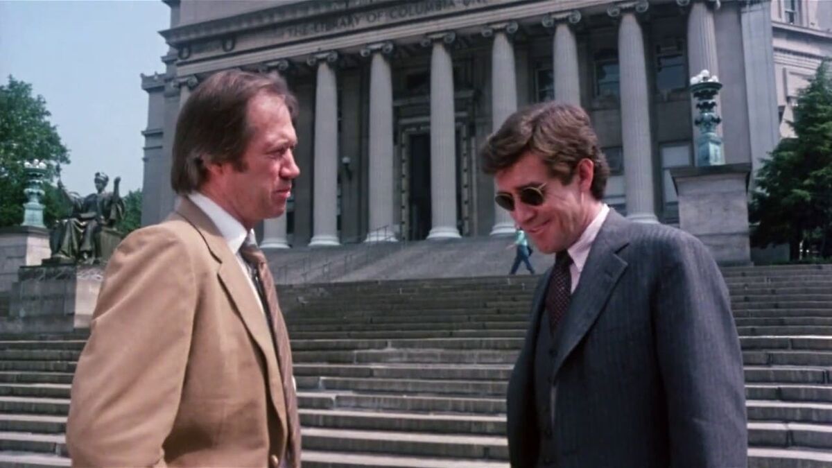 ‎Q (1982) directed by Larry Cohen • Reviews, film + cast • Letterboxd