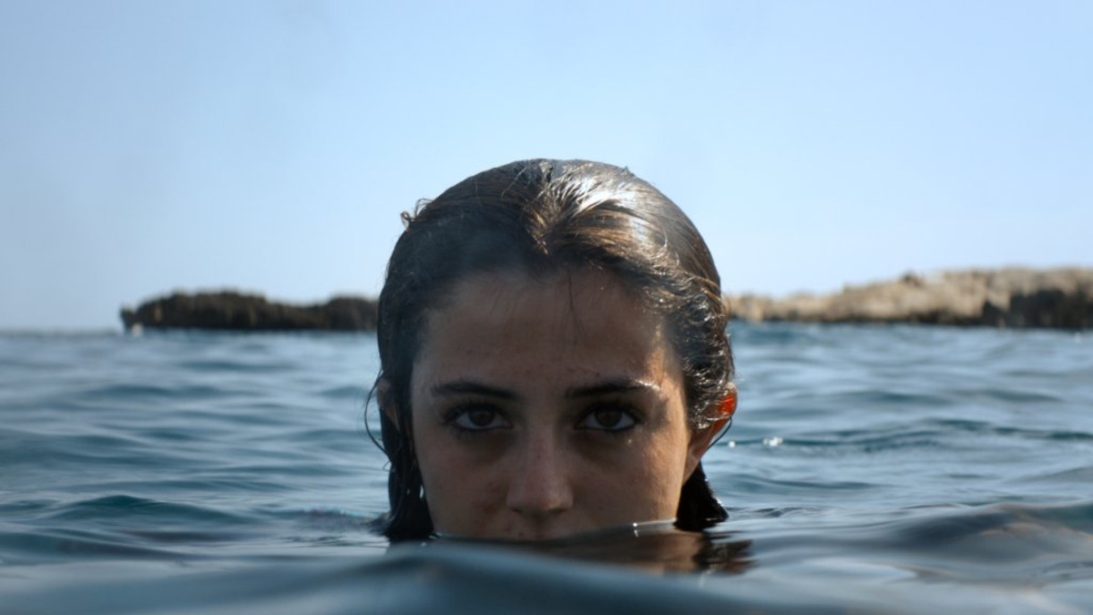 ‎Creatura (2023) directed by Elena Martín Gimeno • Reviews, film + cast • Letterboxd