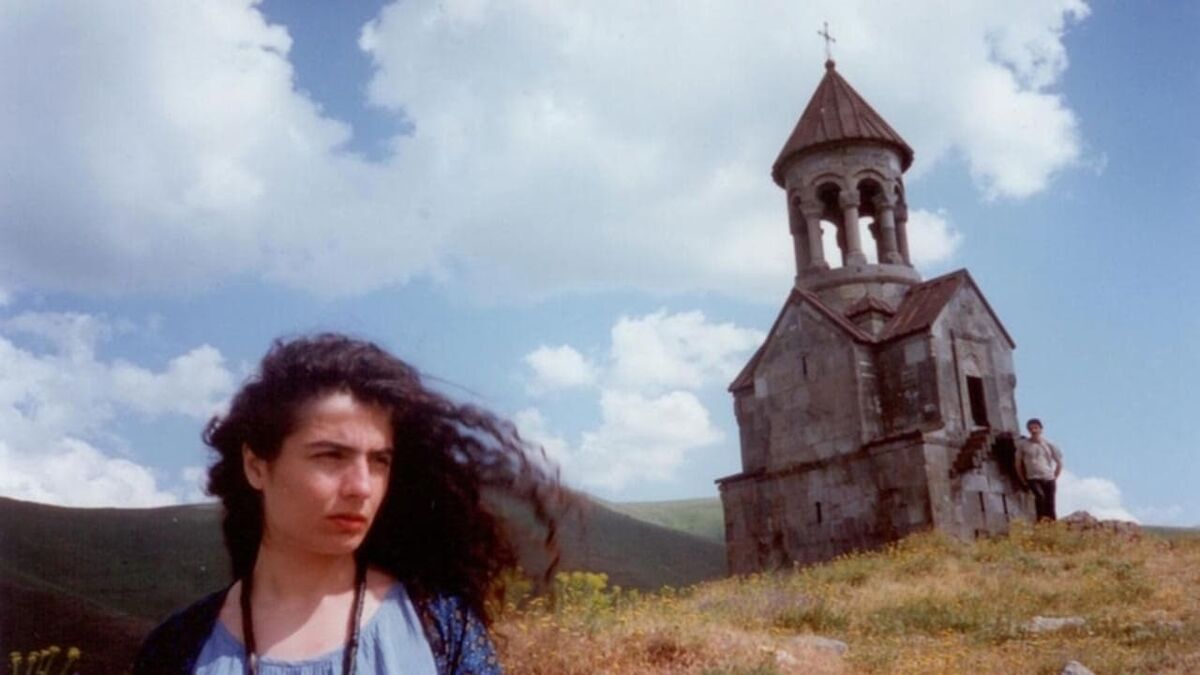 ‎Calendar (1993) directed by Atom Egoyan • Reviews, film + cast ...