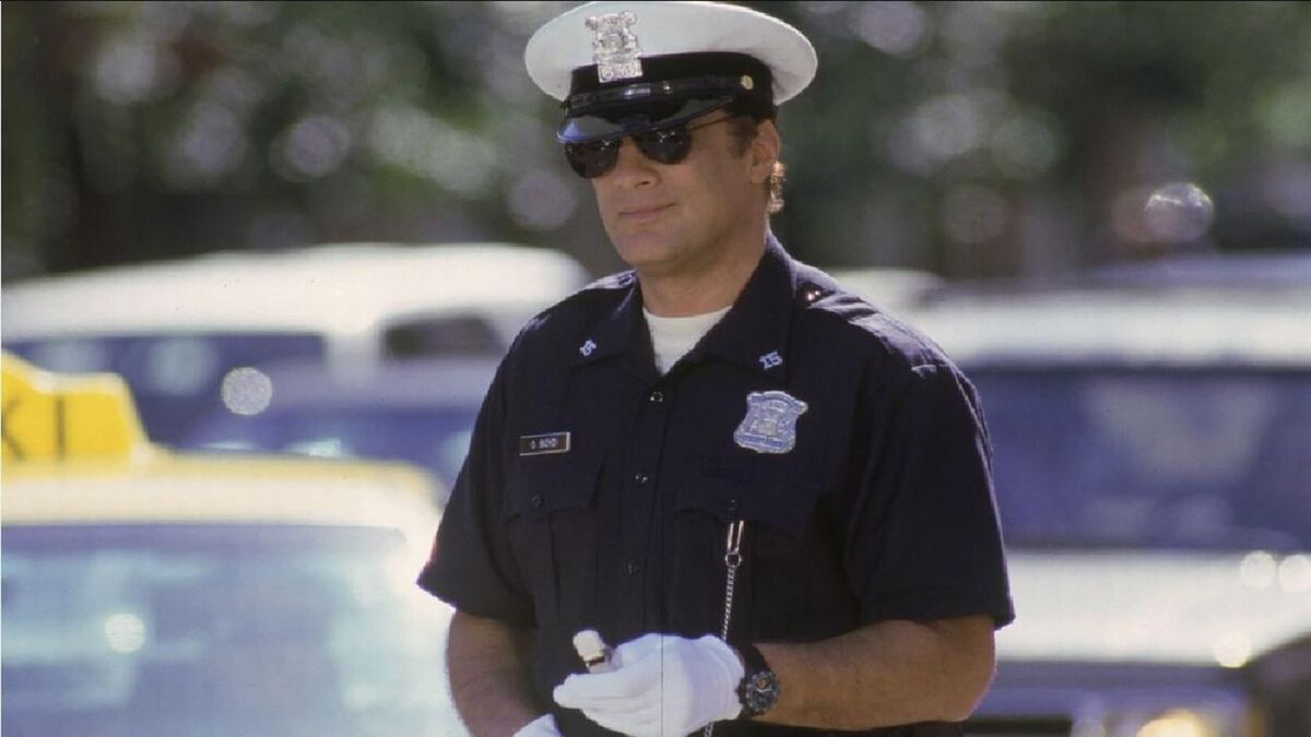 ‎Exit Wounds (2001) directed by Andrzej Bartkowiak • Reviews, film ...