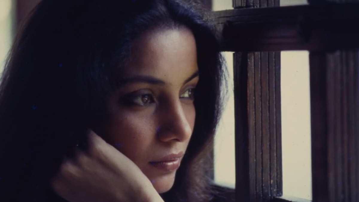 ‎Arth (1982) directed by Mahesh Bhatt • Reviews, film + cast • Letterboxd