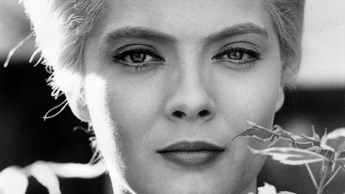 Cléo from 5 to 7’ review by Charlie Slusher • Letterboxd