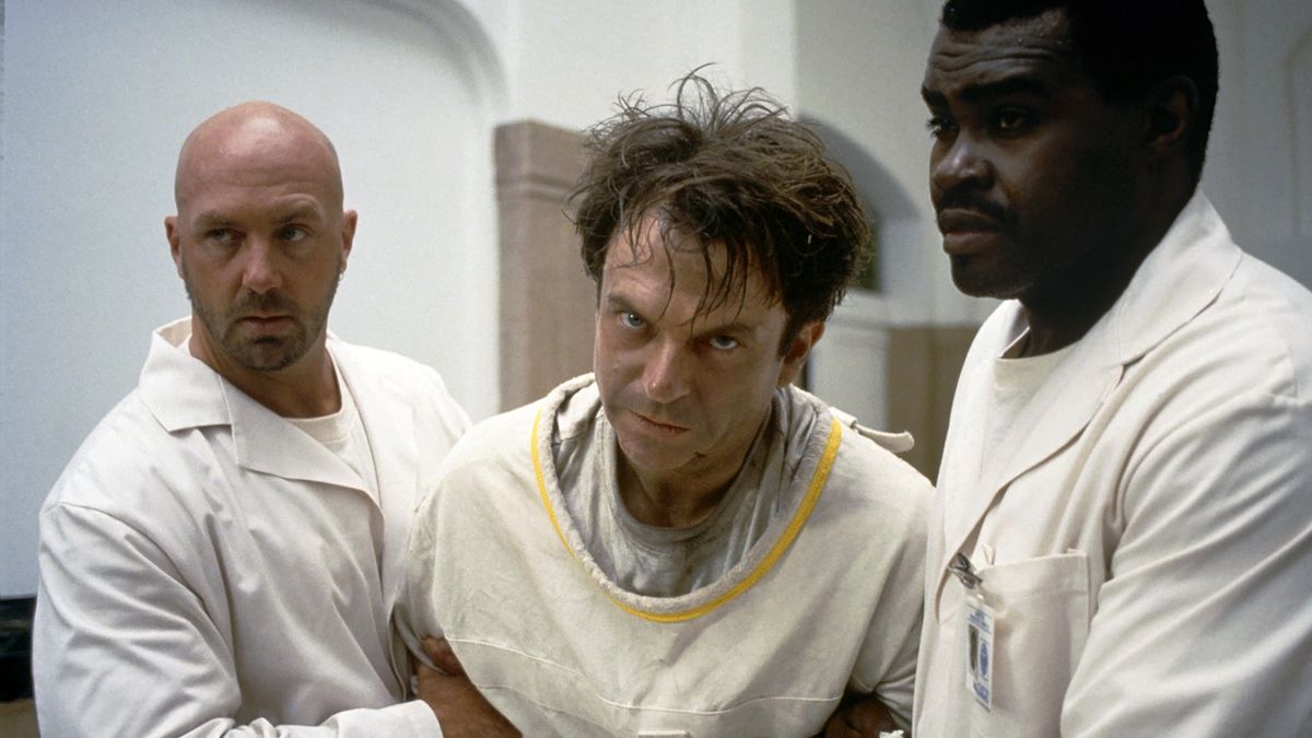 ‎In the Mouth of Madness (1994) directed by John Carpenter • Reviews ...