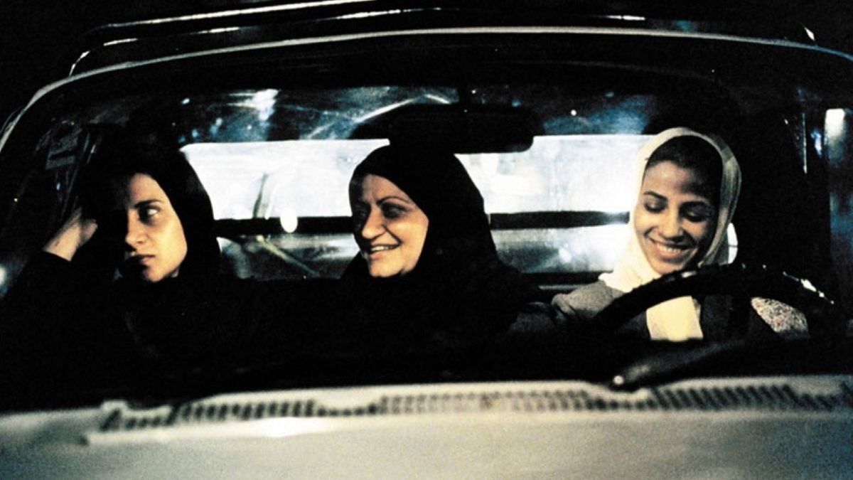 ‎The Circle (2000) directed by Jafar Panahi • Reviews, film + cast • Letterboxd