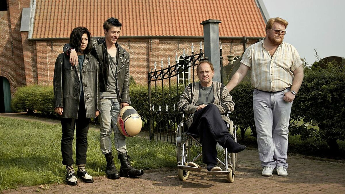 ‎Nena (2014) directed by Saskia Diesing • Reviews, film + cast • Letterboxd