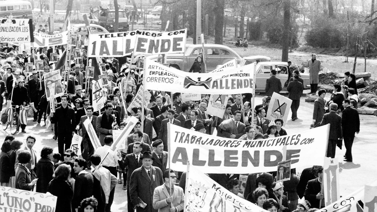 ‎The Battle of Chile: Part III (1979) directed by Patricio Guzmán ...