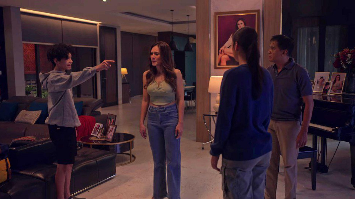 Sleep Paralysis’ review by arastocat • Letterboxd