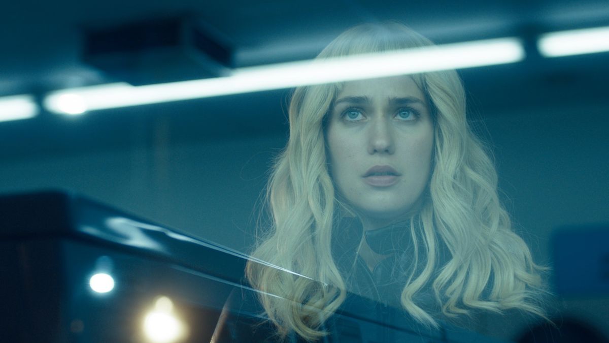 ‎Gemini (2017) directed by Aaron Katz • Reviews, film + cast • Letterboxd