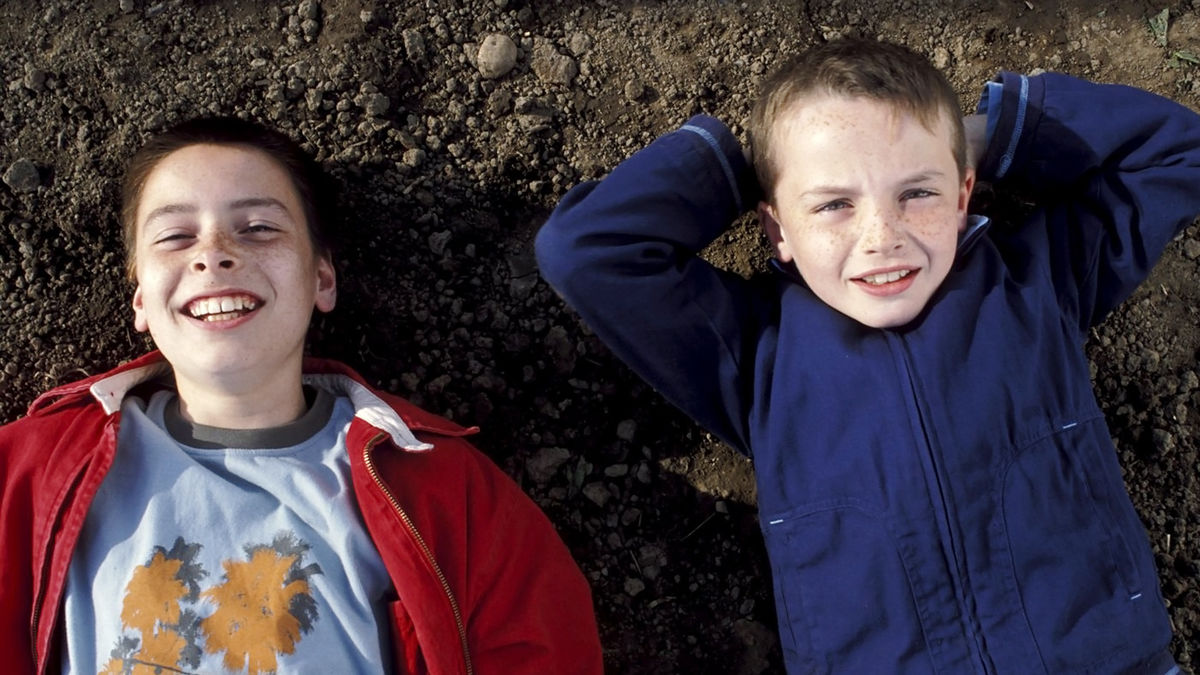 ‎Millions (2004) directed by Danny Boyle • Reviews, film + cast ...