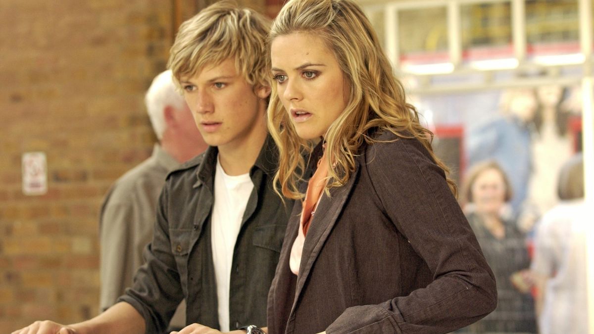 ‎Stormbreaker (2006) directed by Geoffrey Sax • Reviews, film + cast ...