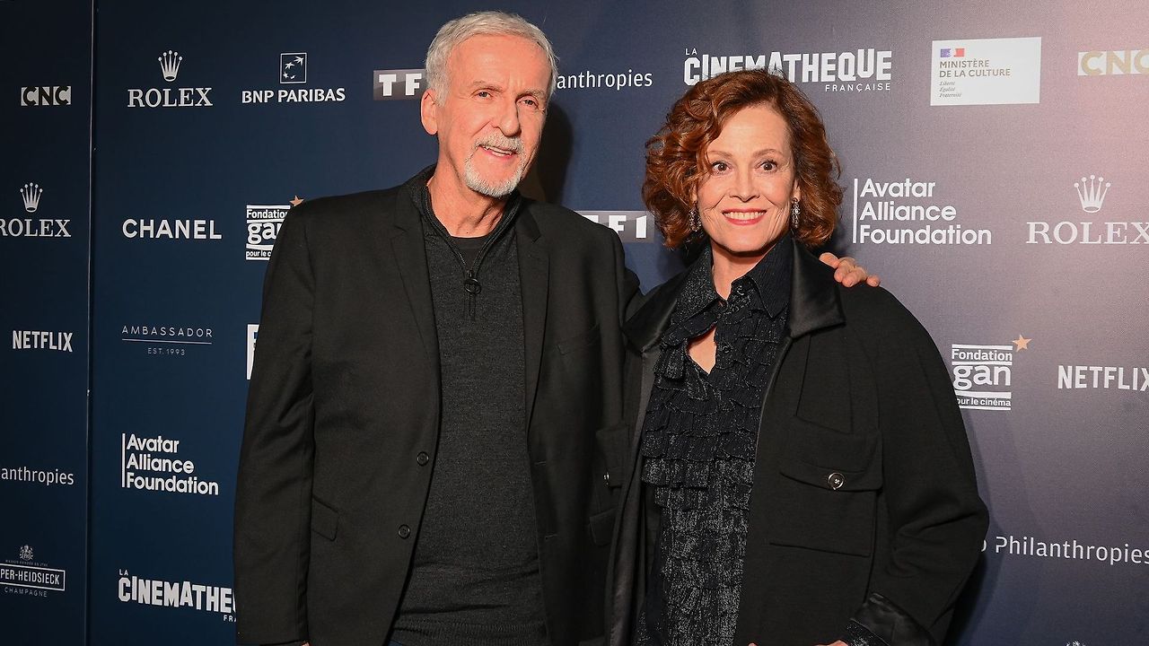‎Follow the Blue Brick Road: James Cameron on drawing his dreams to ...