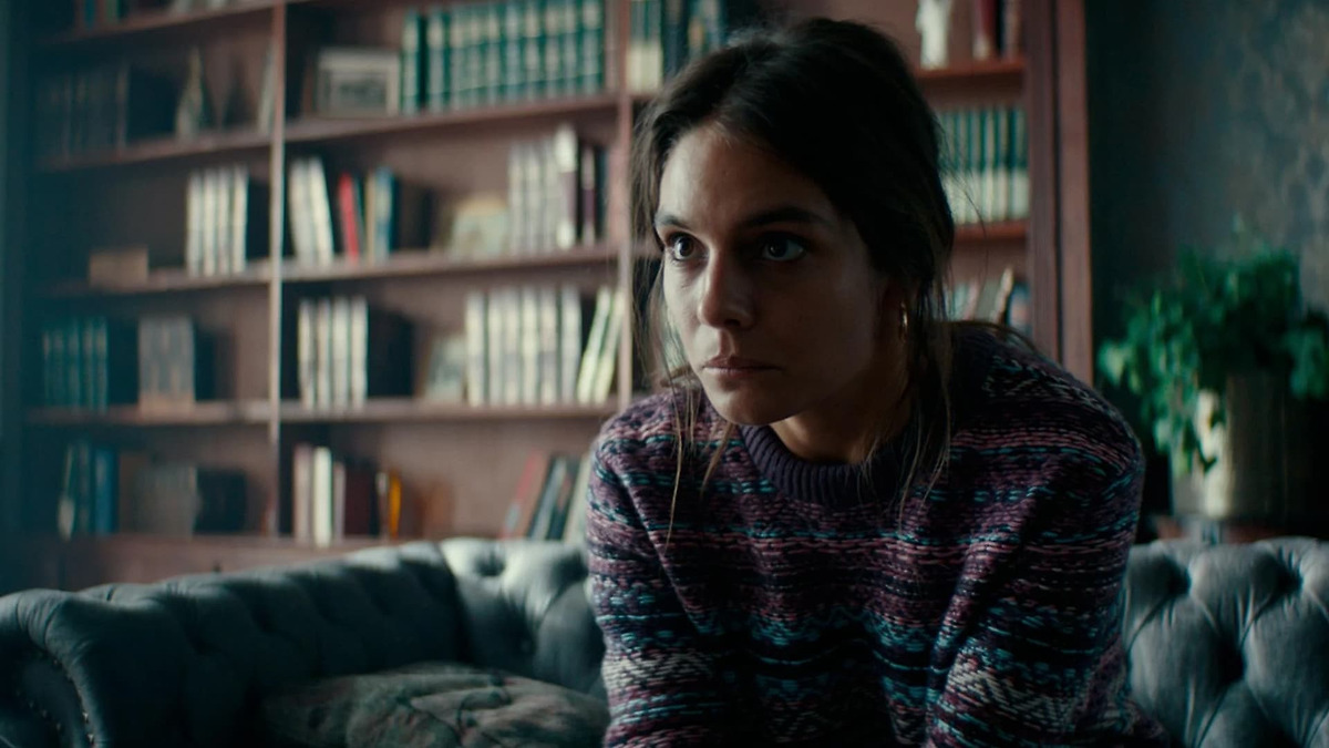 Laura Hasn't Slept’ review by Arran08 • Letterboxd