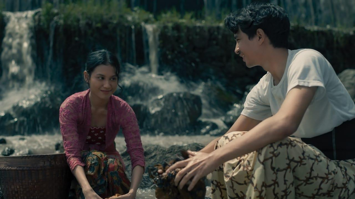 ‎Gowok: Javanese Kamasutra (2025) directed by Hanung Bramantyo ...