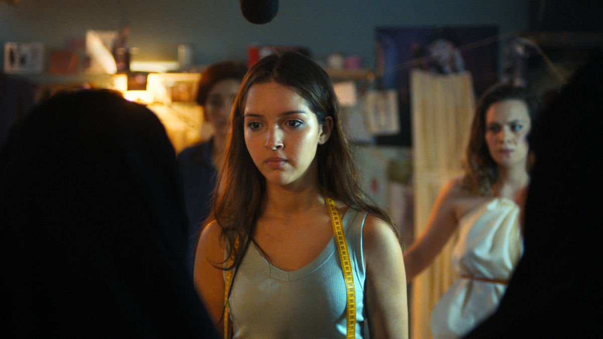 ‎Papicha (2019) directed by Mounia Meddour • Reviews, film + cast • Letterboxd