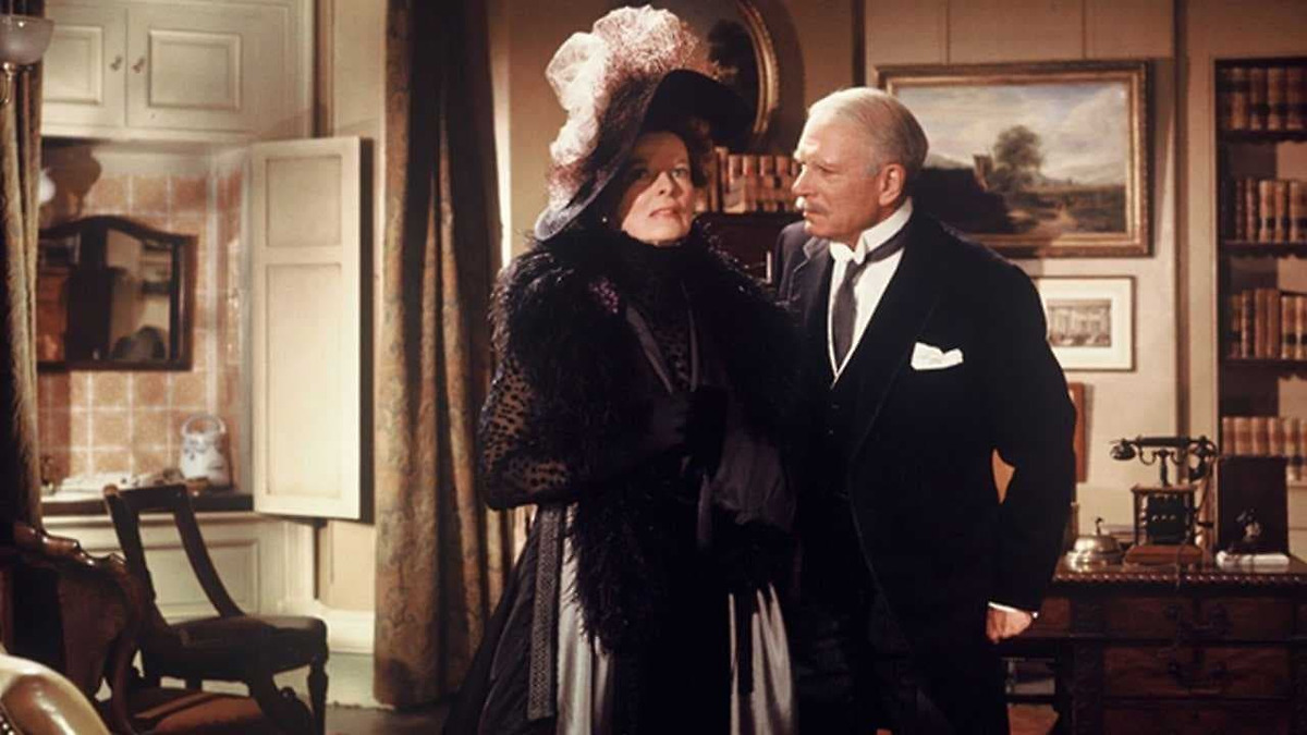 ‎Love Among the Ruins (1975) directed by George Cukor • Reviews, film + cast • Letterboxd