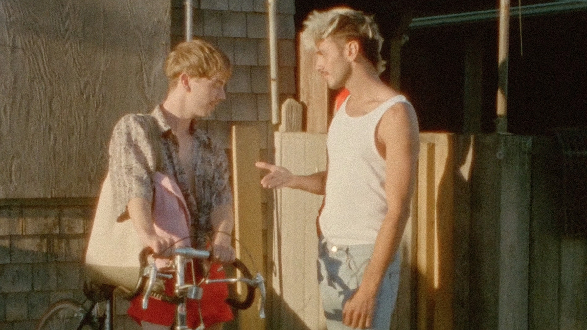 ‎Dino at the Beach (2022) directed by Josh Cox • Reviews, film + cast ...