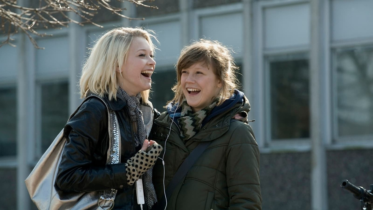 ‎I taket lyser stjärnorna (2009) directed by Lisa Siwe • Reviews, film ...