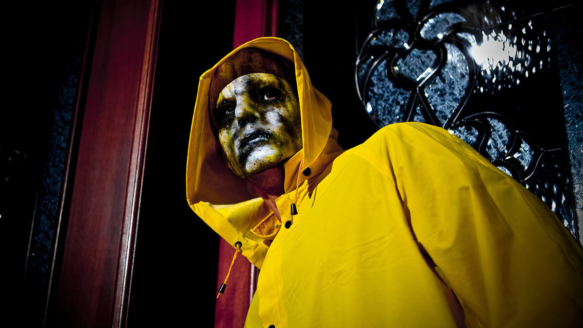 ‎Mischief Night (2013) directed by Richard Schenkman • Reviews, film ...