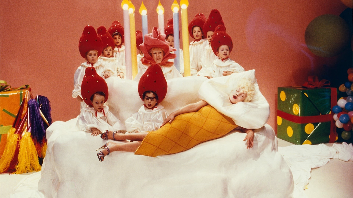 ‎The Elephant Walk (1979) directed by Marie-Louise Ekman • Reviews ...