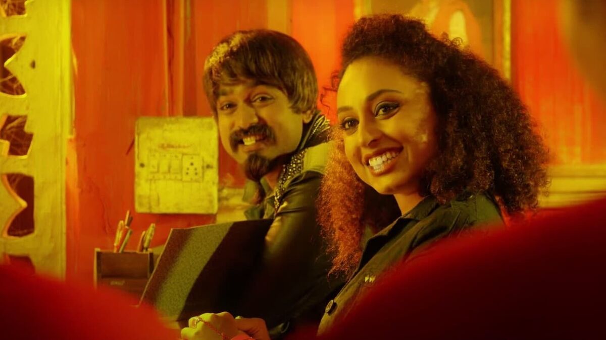 ‎Double Barrel (2015) directed by Lijo Jose Pellissery • Reviews, film ...