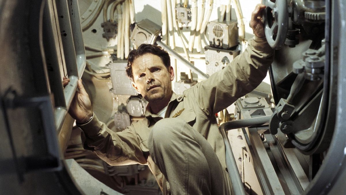 ‎Below (2002) directed by David Twohy • Reviews, film + cast • Letterboxd