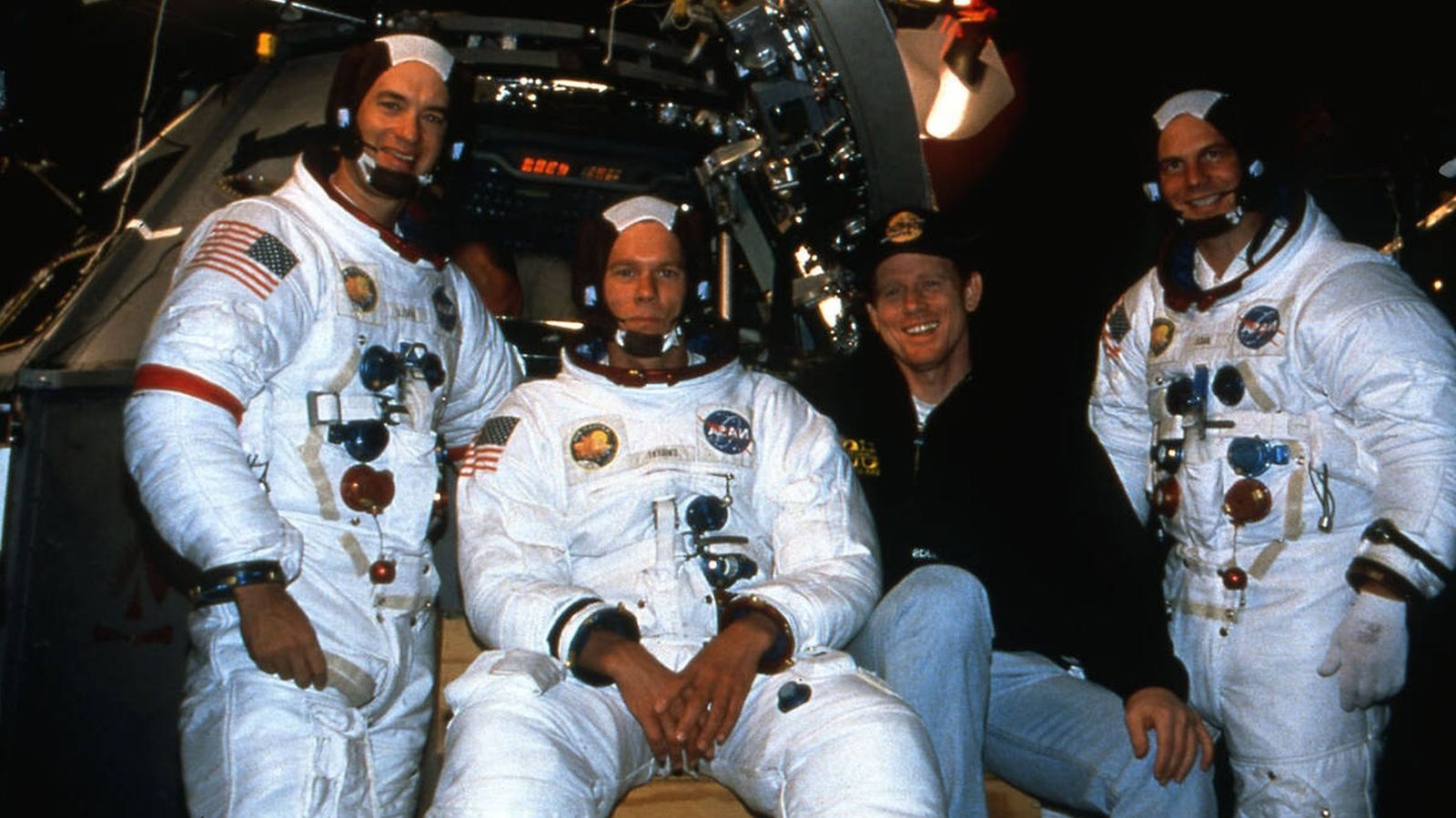 ‎Mission Control: the celebration of competency in Ron Howard’s Apollo ...