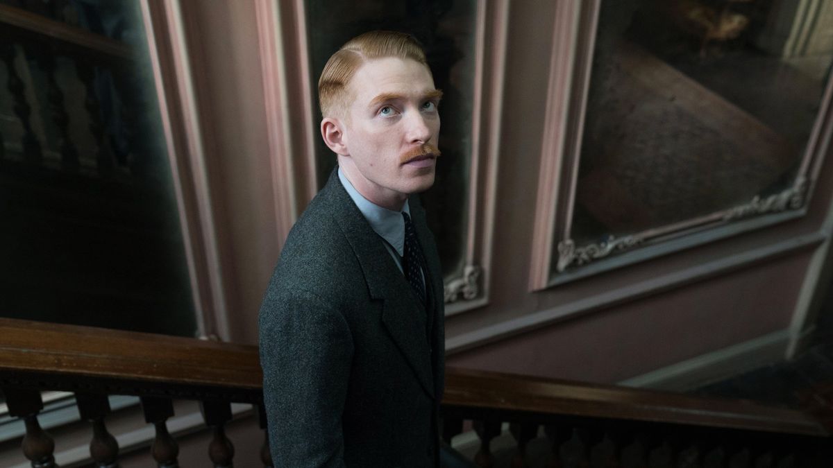 ‎The Little Stranger (2018) directed by Lenny Abrahamson • Reviews ...