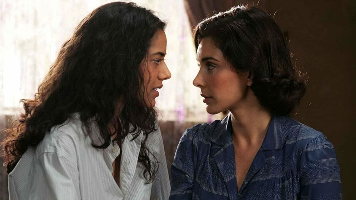 Lisa Ray And Sheetal Sheth Dating