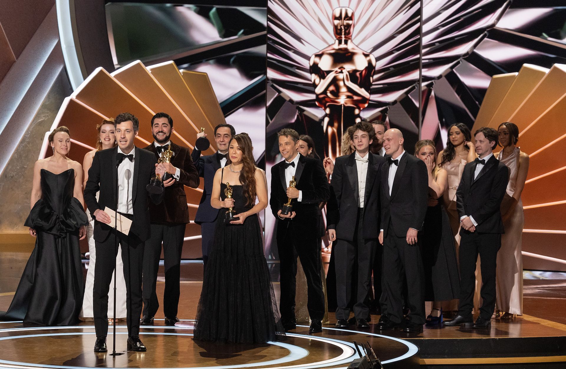 ‎Magic Mikey: How Anora’s Best Picture Oscar win signifies a fantastic ...
