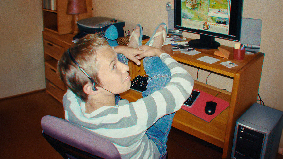 ‎Squeezie: Thanks Internet (2024) directed by Théodore Bonnet • Reviews, film + cast • Letterboxd