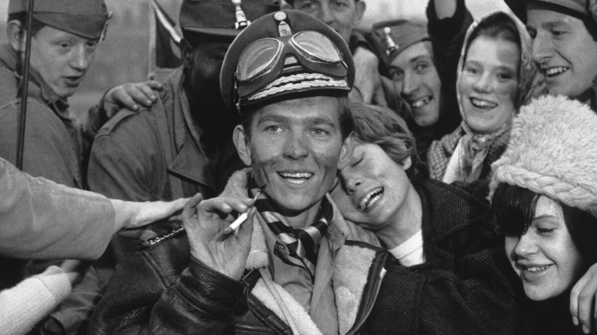 ‎Billy Liar (1963) directed by John Schlesinger • Reviews, film + cast ...