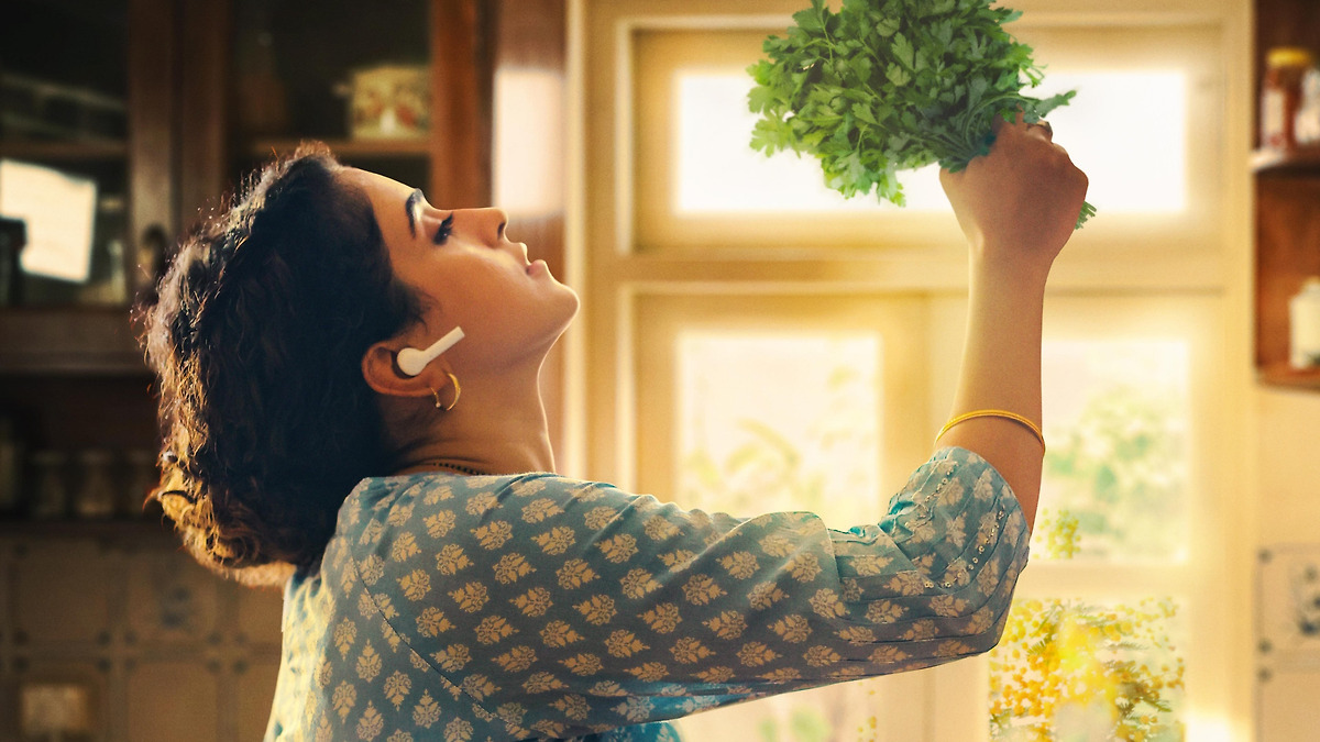 ‎Mrs. (2023) directed by Arati Kadav • Reviews, film + cast • Letterboxd