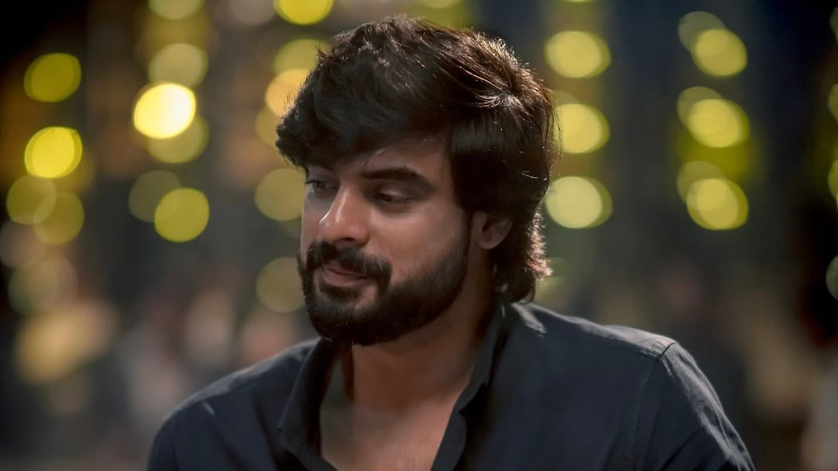 ‎Dear Friend (2022) directed by Vineeth Kumar • Reviews, film + cast • Letterboxd