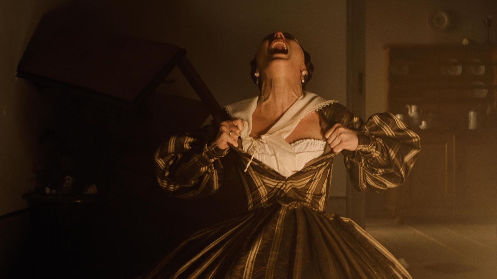 ‎Dance of Darkness: Lily-Rose Depp and Robert Eggers reveal the gothic ...