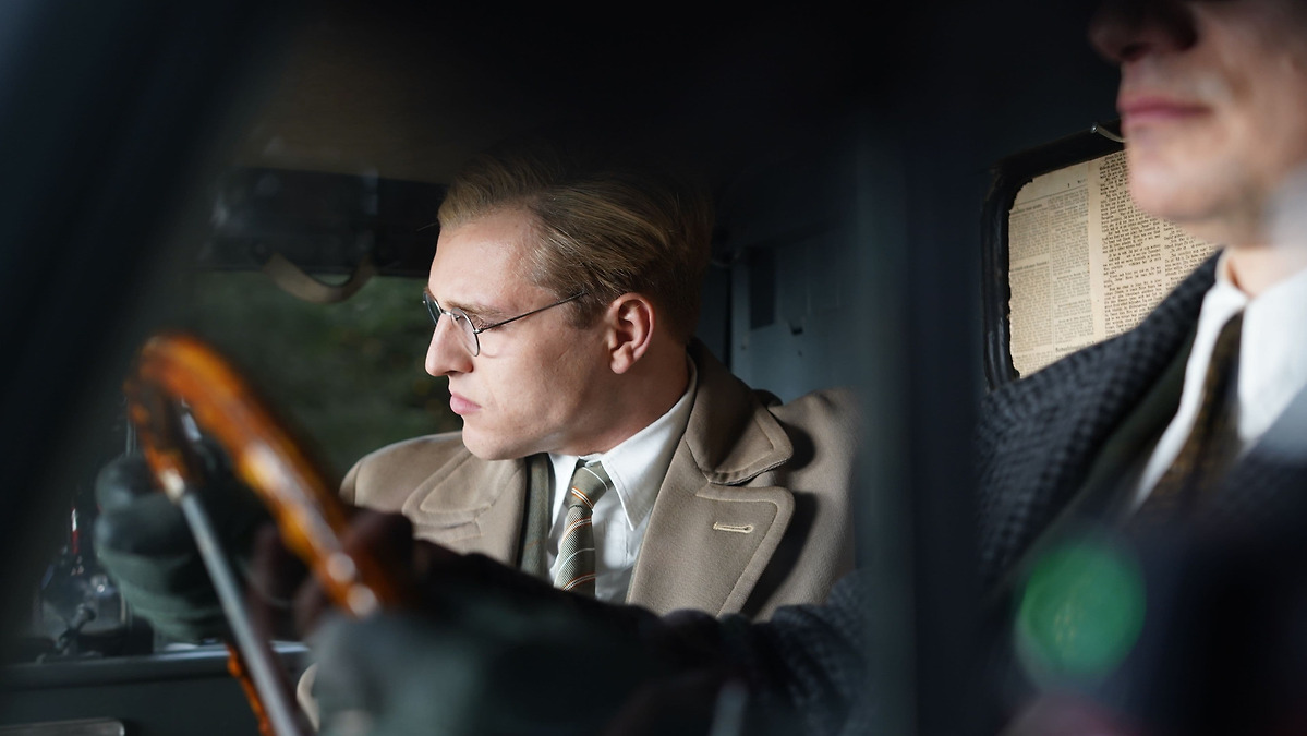 Bonhoeffer: Pastor. Spy. Assassin.’ review by madmonsterparty • Letterboxd