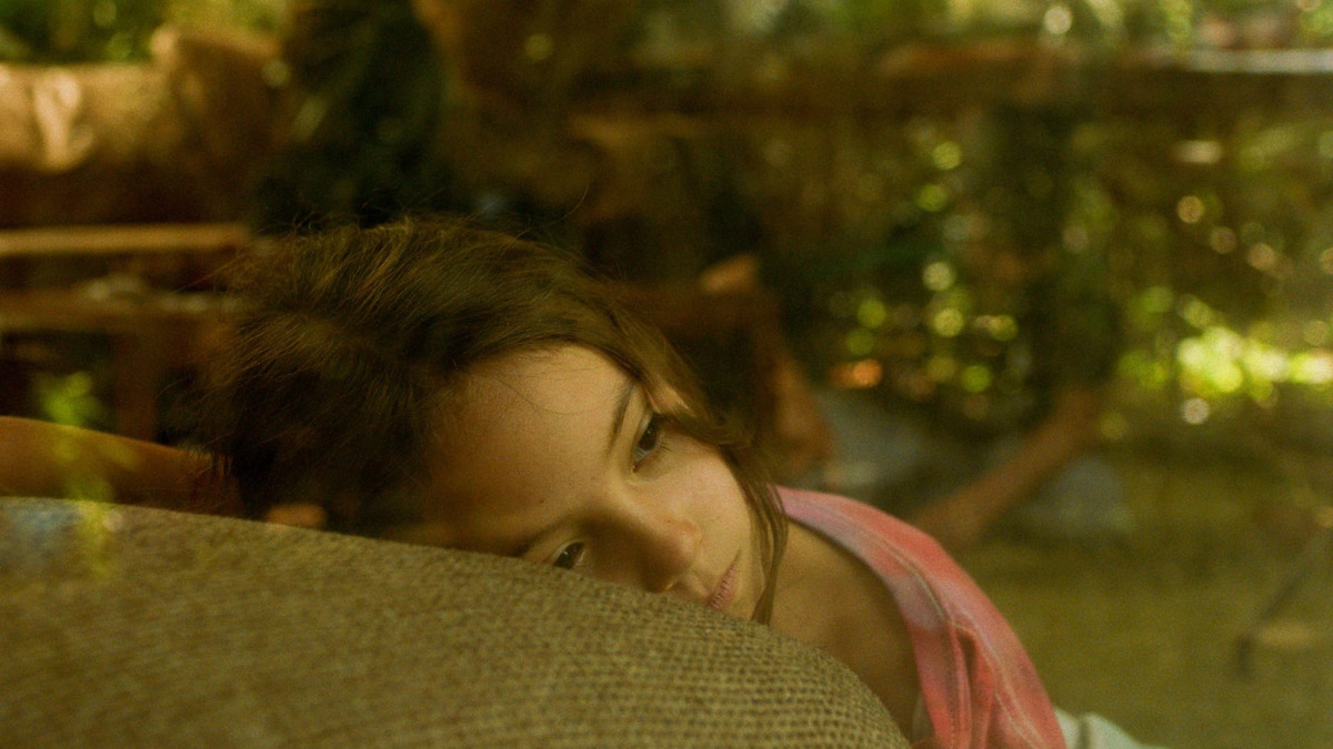 ‎Tótem (2023) directed by Lila Avilés • Reviews, film + cast • Letterboxd