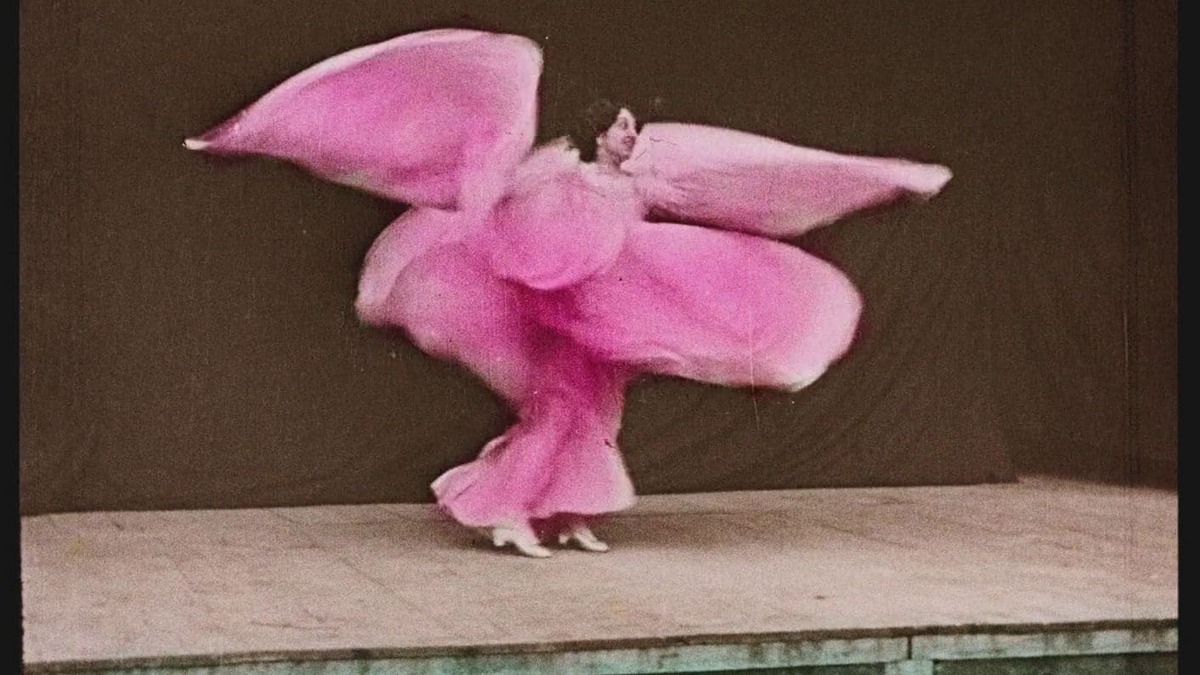 ‎Serpentine Dance (1897) directed by Louis Lumière • Reviews, film ...