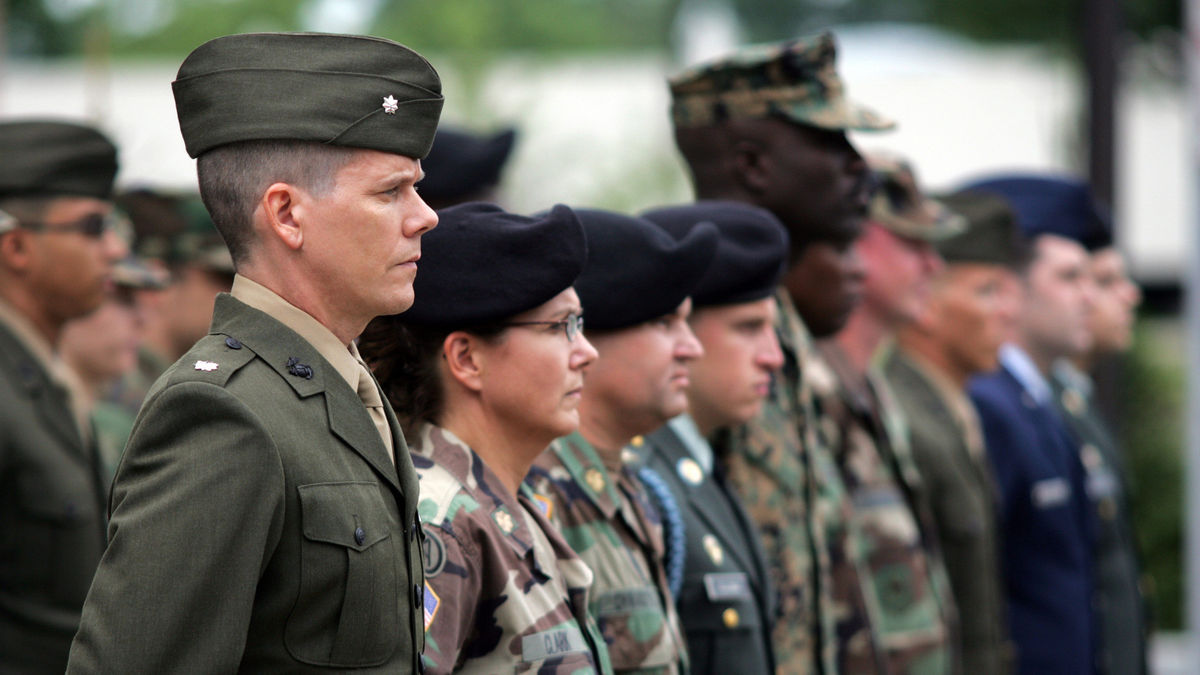 ‎Taking Chance (2009) directed by Ross Katz • Reviews, film + cast ...