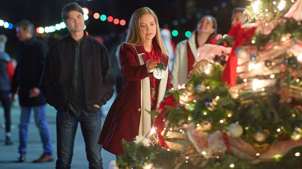 ‎Everything Christmas (2023) directed by Marni Banack • Reviews, film ...