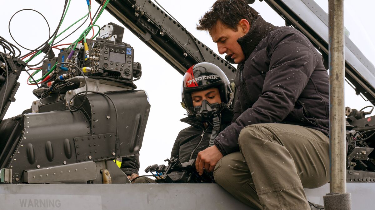 ‎Cruise Control: Kevin LaRosa’s Aerial Acrobatics, a story by ...