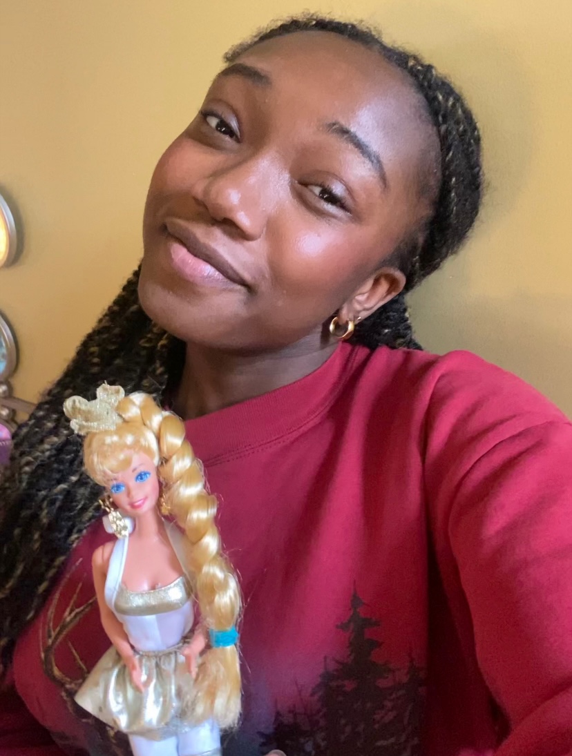 ‎Pretty in Pink: Barbie fans detail the important tropes, villains and ...