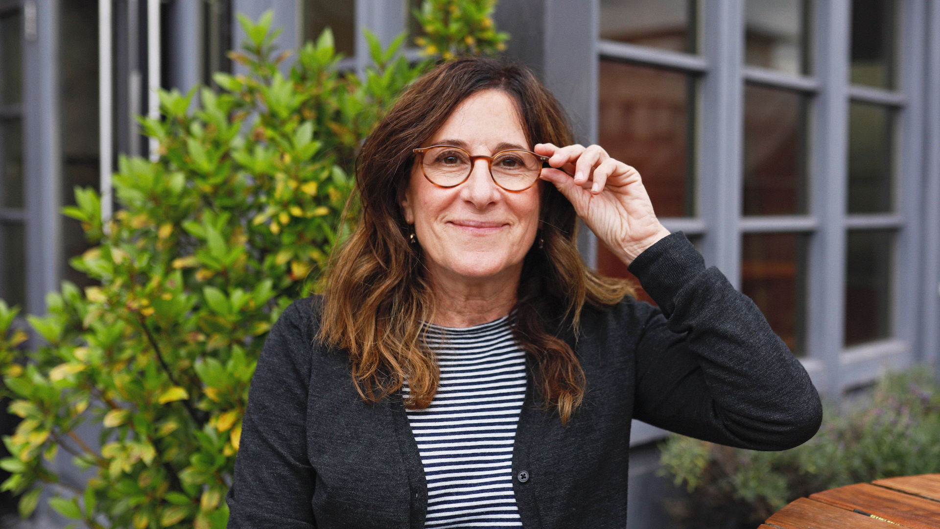 ‎Lunch with Nicole Holofcener: You Hurt My Feelings filmmaker on making ...